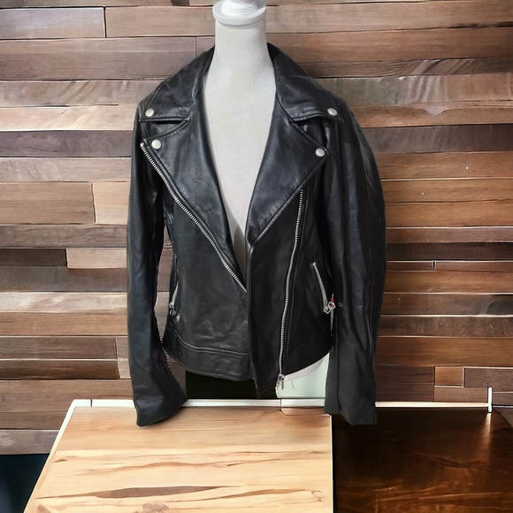 torrid | Jackets & Coats | Nwt Torrid Faux Leather Biker Jacket Black ...